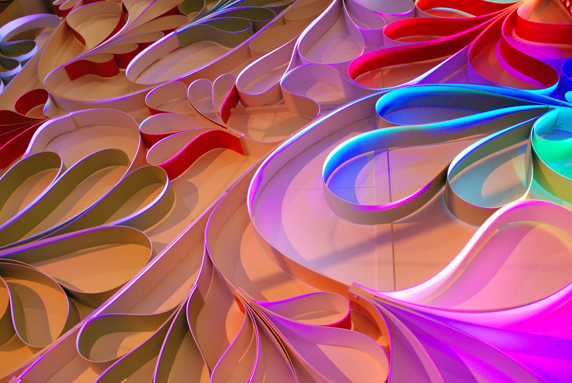 Visual Impact » Blog Archive » Paper Screens